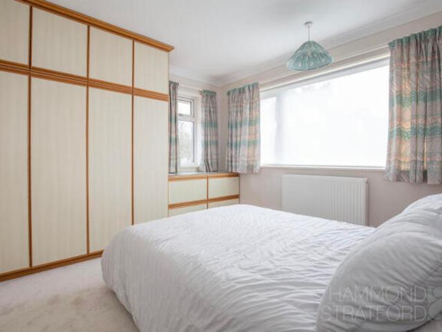 4 bedroom detached house for sale in Keswick Road, Cringleford, NR4