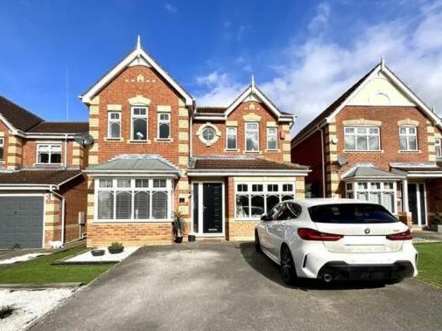 4 Bedroom Detached House For Sale In Kiveton Park, Sheffield