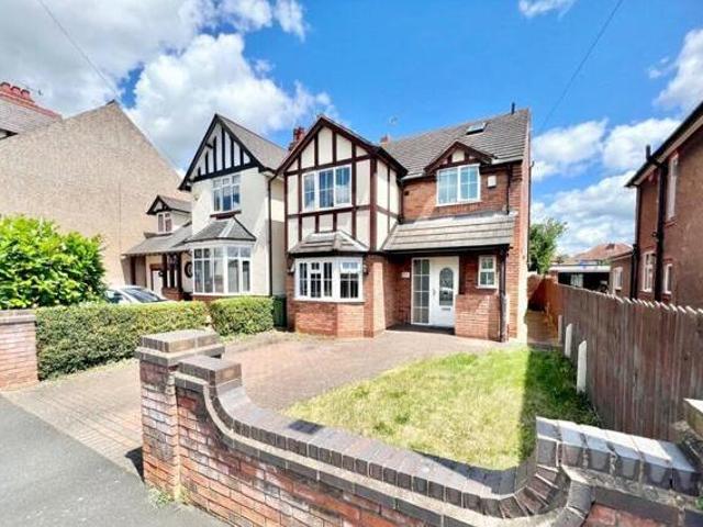 4 Bedroom Detached House For Sale In Kidderminster