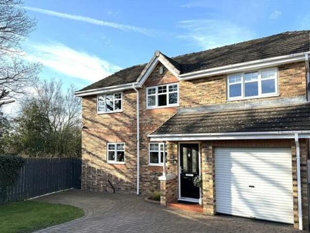 4 Bedroom Detached House For Sale In Killamarsh, Sheffield