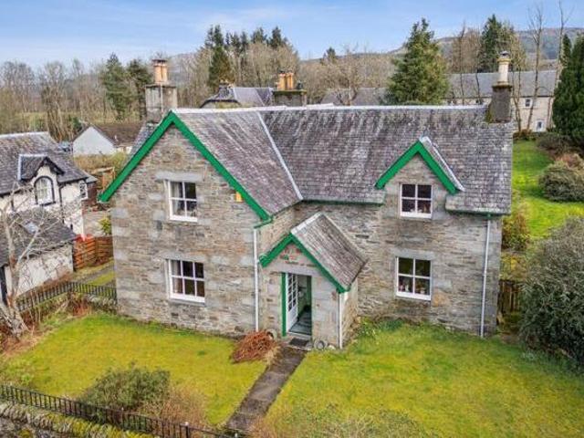 4 Bedroom Detached House For Sale In Killin, Perthshire