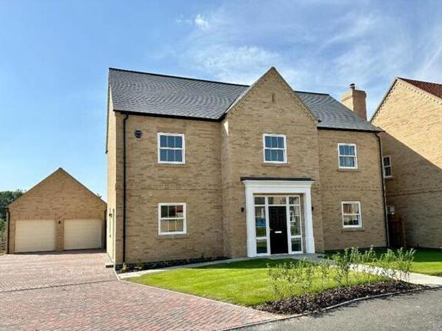 4 Bedroom Detached House For Sale In Kimbolton