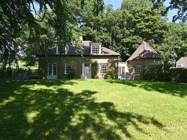 4 bedroom detached house for sale in King Edwards Rivelin Sheffield S6