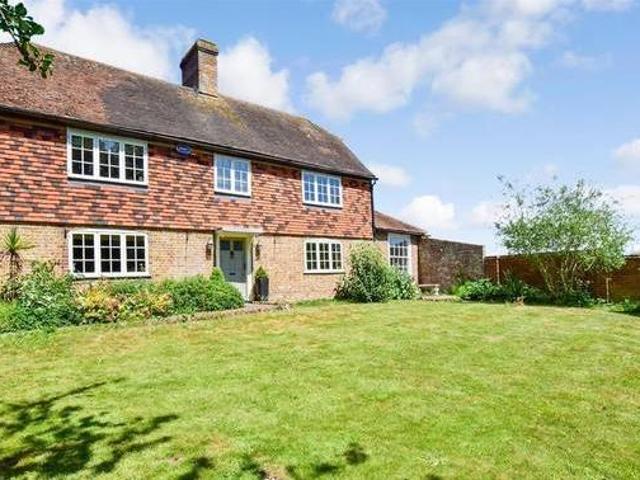 4 bedroom detached house for sale in King Street Brenzett Kent TN29