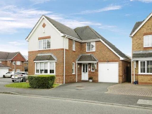 4 Bedroom Detached House For Sale In Kingsthorpe