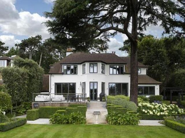 4 Bedroom Detached House For Sale In Kingston Upon Thames, Surrey
