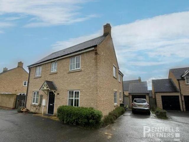 4 Bedroom Detached House For Sale In Kings Cliffe, Peterborough