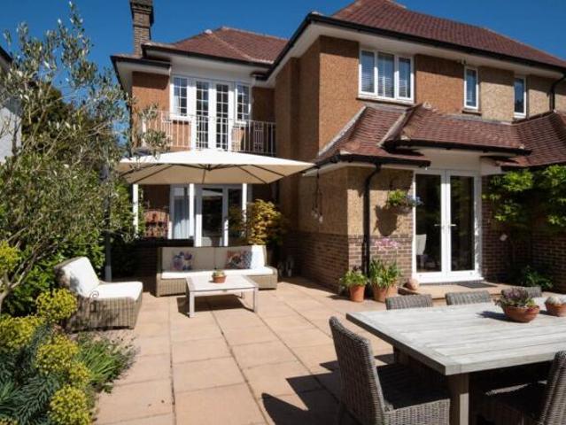 4 bedroom detached house for sale in Kings Drive, Eastbourne, BN21 2YA, BN21
