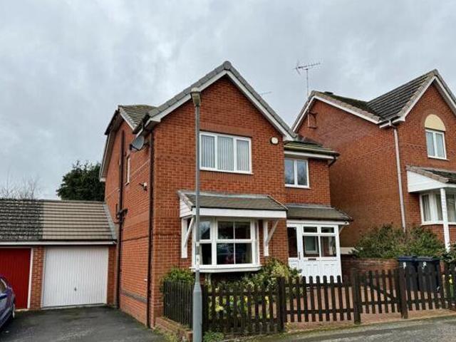 4 Bedroom Detached House For Sale In Kings Heath, Birmingham