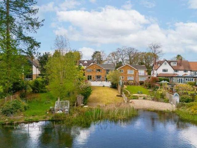 4 Bedroom Detached House For Sale In Kings Norton