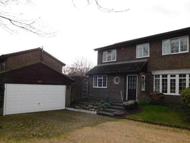 4 bedroom detached house for sale in Kings Ride SO45 SO45