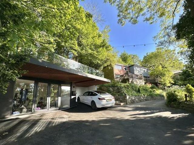 4 Bedroom Detached House For Sale In Kings Weston