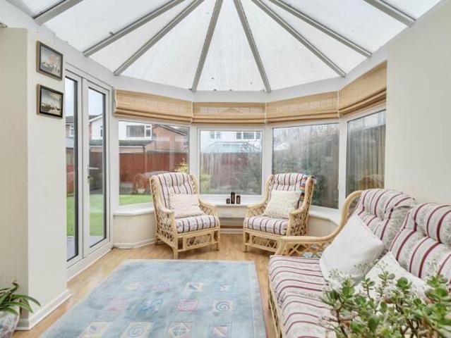 4 bedroom detached house for sale in Kingsmill Road, Basingstoke, RG21