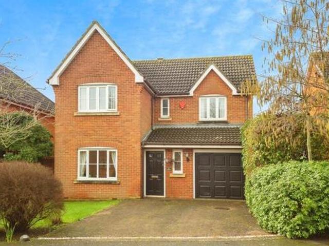 4 Bedroom Detached House For Sale In Kingsnorth