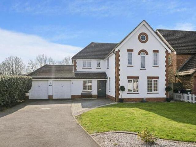 4 Bedroom Detached House For Sale In Kingsnorth