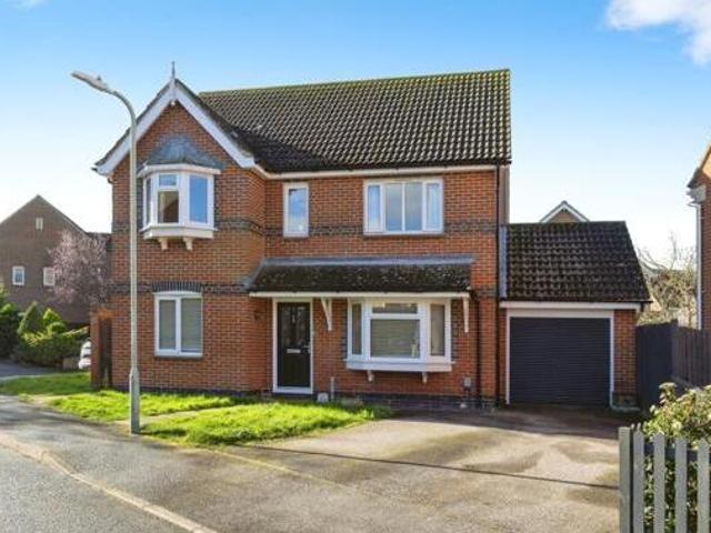4 Bedroom Detached House For Sale In Kingsnorth