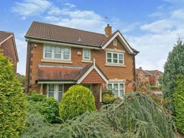 4 bedroom detached house for sale in Kinnington Way Backford Chester CH1