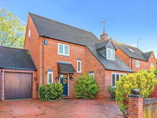 4 Bedroom Detached House For Sale In Kinver