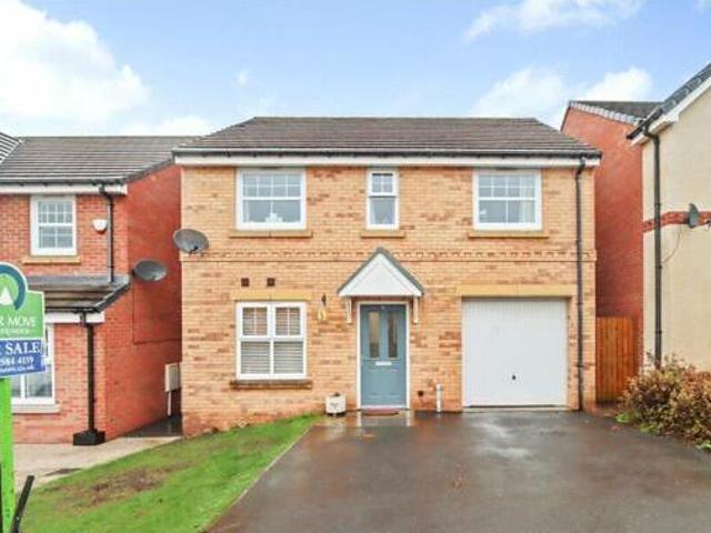 4 Bedroom Detached House For Sale In Houghton Le Spring, Tyne And Wear