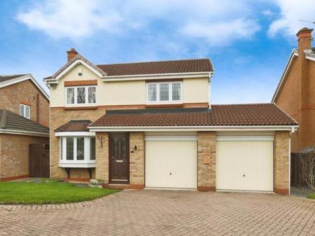 4 Bedroom Detached House For Sale In Houghton Le Spring, Tyne And Wear