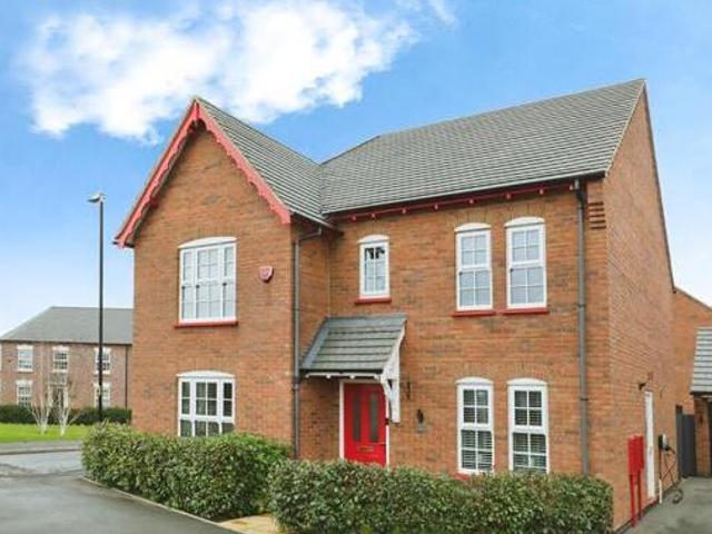 4 Bedroom Detached House For Sale In Houlton