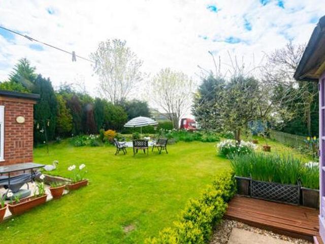 4 Bedroom Detached House For Sale In Howden