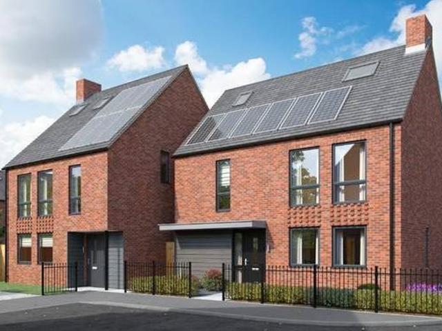 4 bedroom detached house for sale in Hoyles Meadow Cottam Preston PR4 0LD PR4