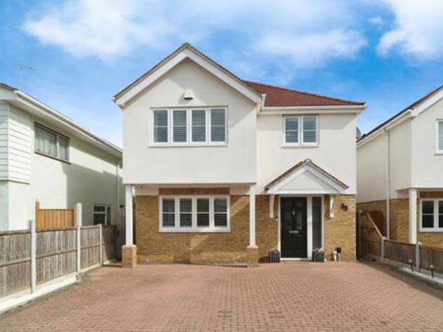 4 Bedroom Detached House For Sale In Hockley
