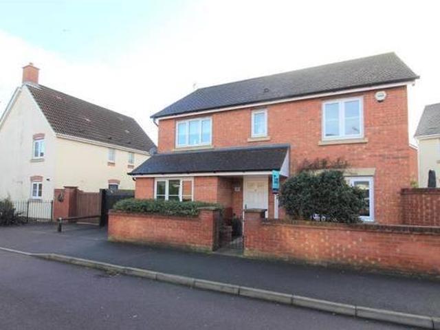 4 bedroom detached house for sale in Holbeach Drive Kingsway Gloucester GL2