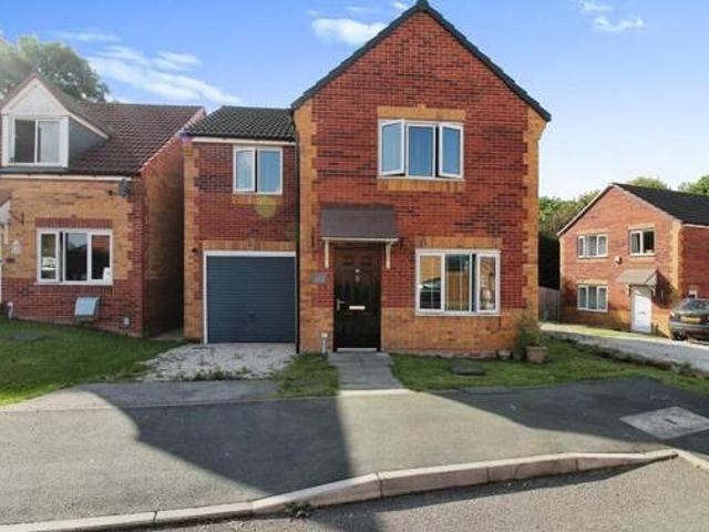 4 Bedroom Detached House For Sale In Holmewood, Chesterfield