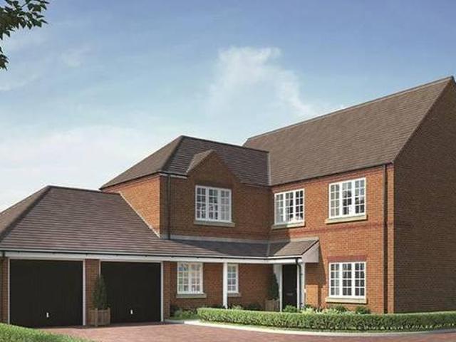 4 bedroom detached house for sale in Holwell Road Pirton Hitchin SG5 3QU SG5