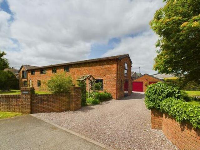 4 Bedroom Detached House For Sale In Holt