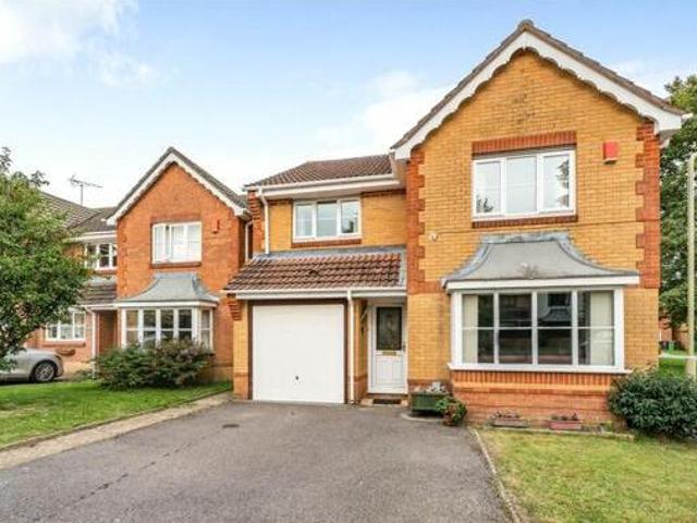 4 Bedroom Detached House For Sale In Holybourne, Hampshire