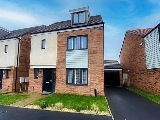 4 Bedroom Detached House For Sale In Holystone