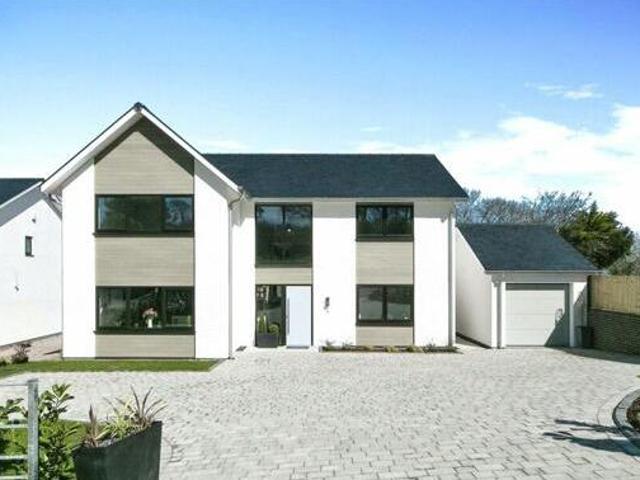 4 Bedroom Detached House For Sale In Holywell
