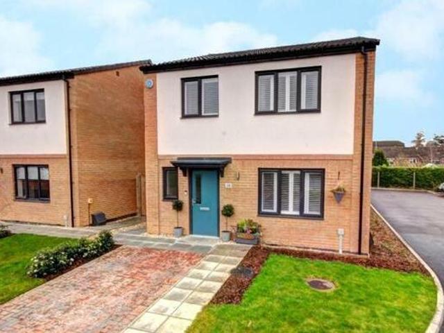 4 Bedroom Detached House For Sale In Honeybourne