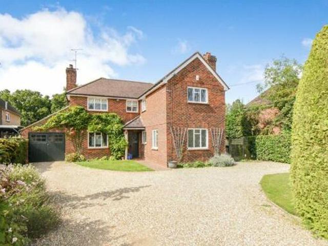 4 Bedroom Detached House For Sale In Hook