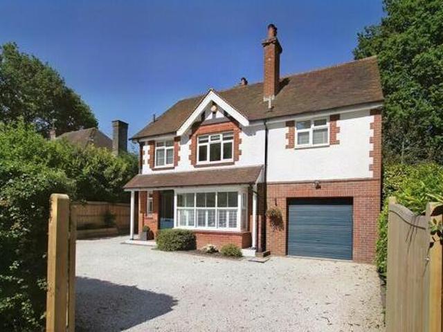 4 Bedroom Detached House For Sale In Horam