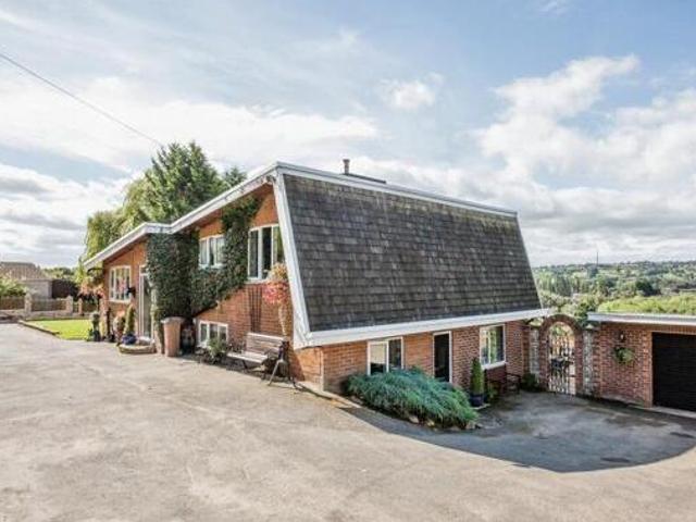 4 Bedroom Detached House For Sale In Horbury