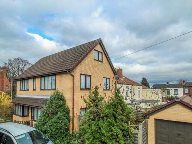 4 Bedroom Detached House For Sale In Horbury