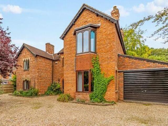 4 Bedroom Detached House For Sale In Horncastle, Lincolnshire