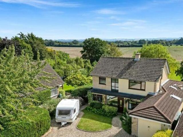 4 Bedroom Detached House For Sale In Hatford, Oxfordshire