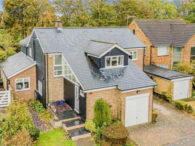 4 Bedroom Detached House For Sale In Hatfield