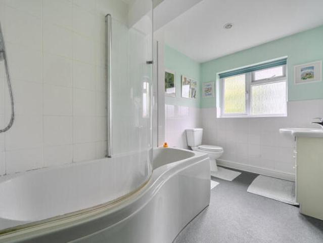 4 bedroom detached house for sale in Hatherall Close, Stratton St Margaret, Swindon, SN3