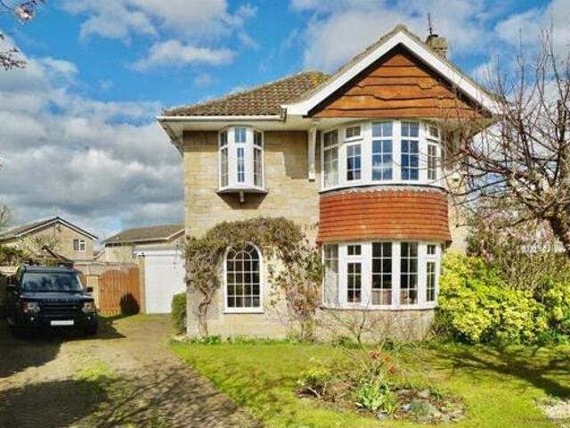4 Bedroom Detached House For Sale In Haxby