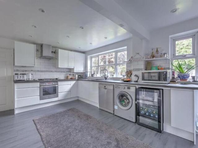 4 bedroom detached house for sale in Habberley Croft, Solihull, B91