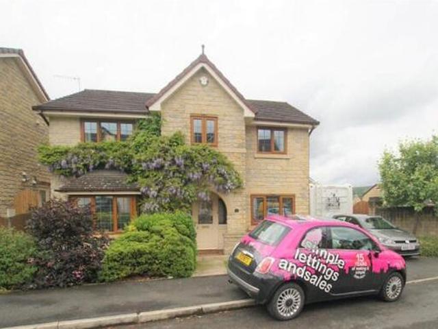 4 Bedroom Detached House For Sale In Hadfield
