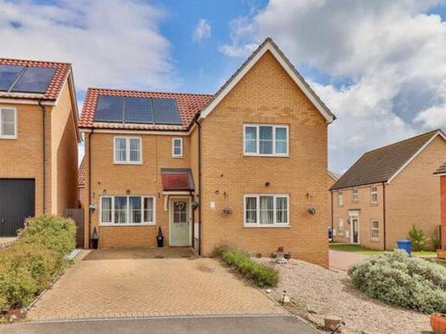 4 Bedroom Detached House For Sale In Hadleigh