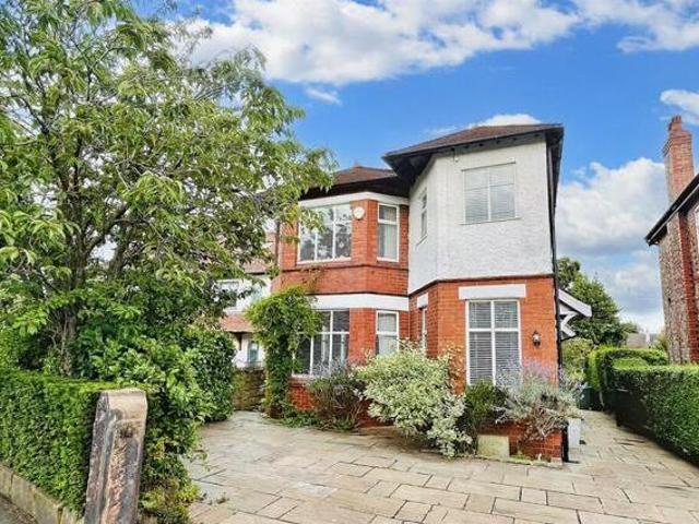 4 Bedroom Detached House For Sale In Hale