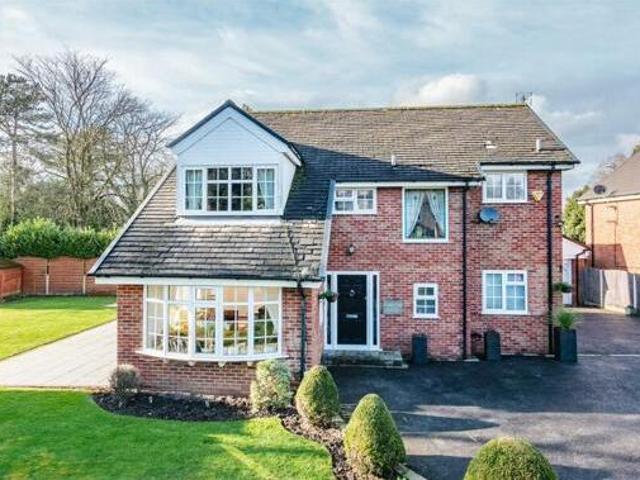 4 Bedroom Detached House For Sale In Hale